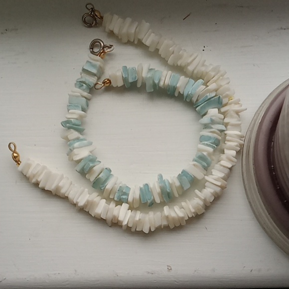 Jewelry | Puka Shell Chip Bracelet Set | Poshmark